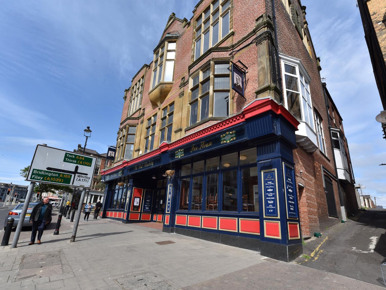 this-pub-in-scarborough-town-centre-wants-to-put-tables-and-chairs-on-the-pavement-the